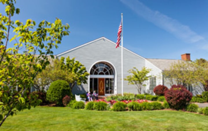 Liberty Commons | Nursing Home | North Chatham Skilled Nursing Facility