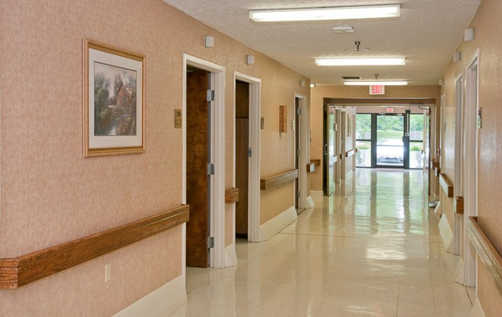 Life Care Center of Centerville nursing home, 112 Old Dickson Rd ...