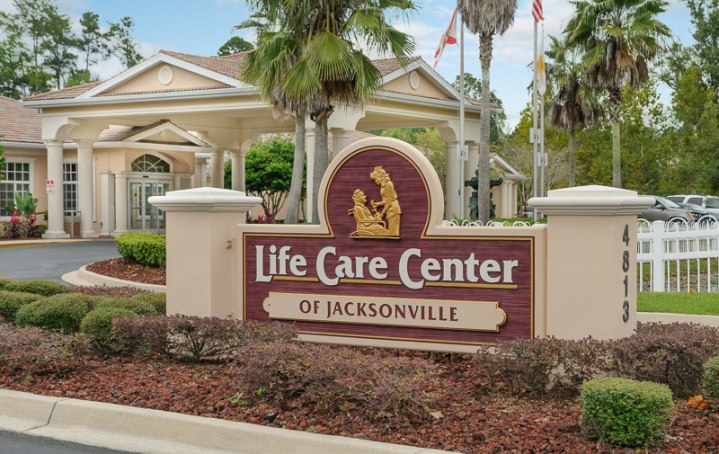 Life Care Center of Jacksonville | Nursing Home | Jacksonville Skilled ...