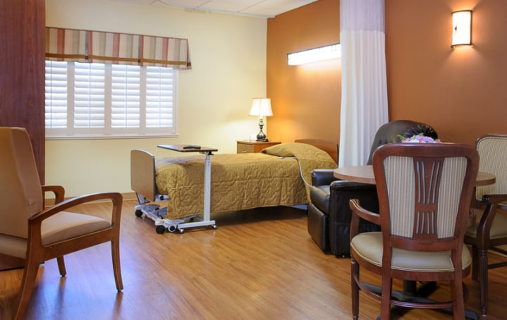 Life Care Center of Port Saint Lucie | Nursing Home | Port St. Lucie ...
