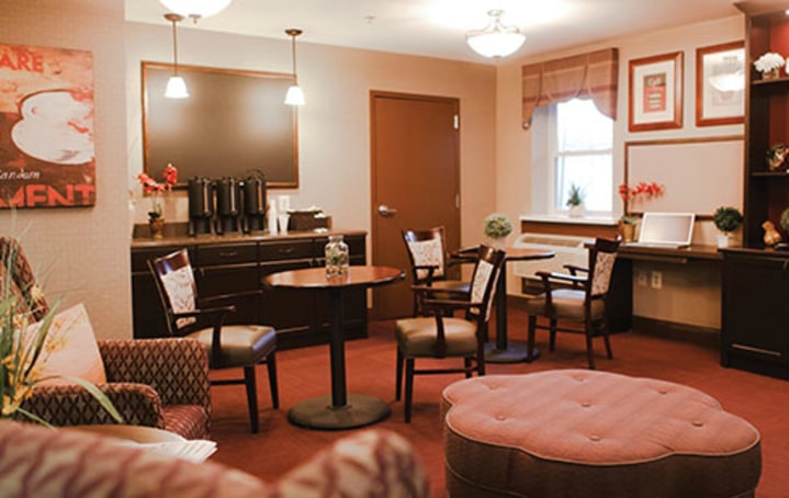 Complete Care at Linwood | Nursing Home | Linwood Skilled Nursing ...