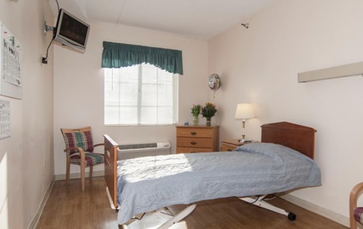 Autumn Lake Healthcare at Silver Spring | Nursing Home | Silver Spring ...