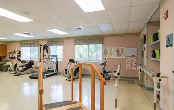 Capri Health & Rehabilitation Center | Nursing Home | Venice Skilled ...