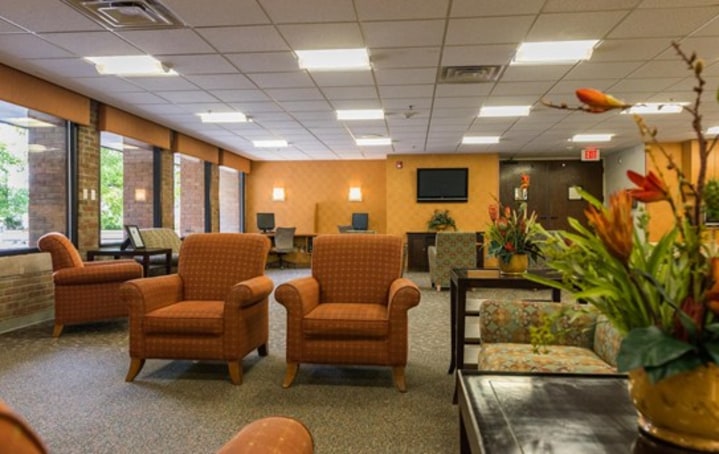The Pearl Of Hinsdale Reviews