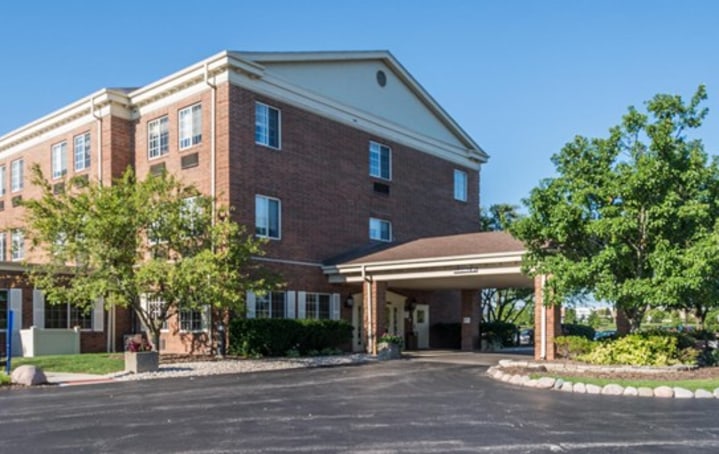 Avantara Libertyville | Nursing Home | Libertyville Skilled Nursing ...