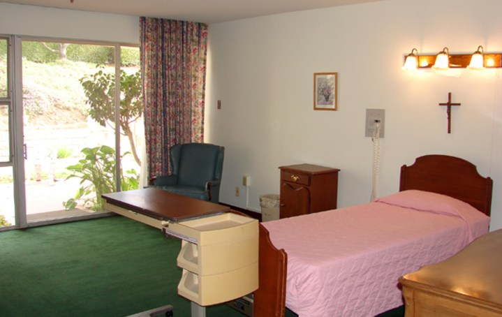Marycrest Manor | Nursing Home | Culver City Skilled Nursing Facility
