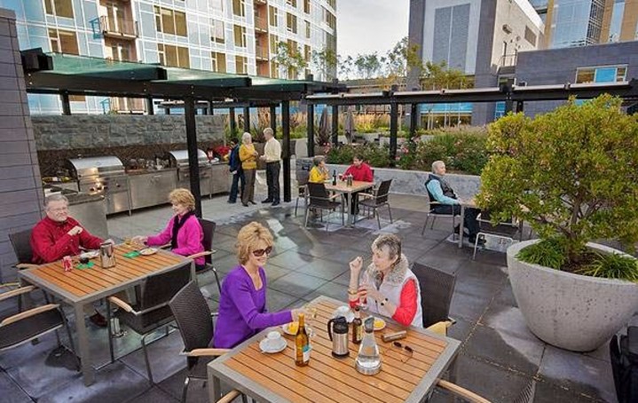 Mirabella Portland | Nursing Home | Portland Skilled Nursing Facility