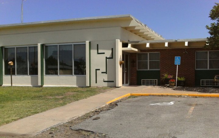 Mooreland Heritage Manor | Nursing Home | Mooreland Skilled Nursing ...