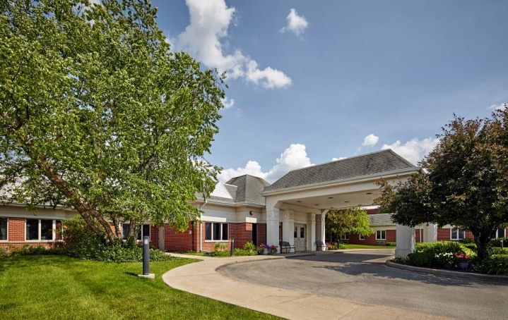 Alta Rehab at Oak Brook | Nursing Home | Oak Brook Skilled Nursing Facility