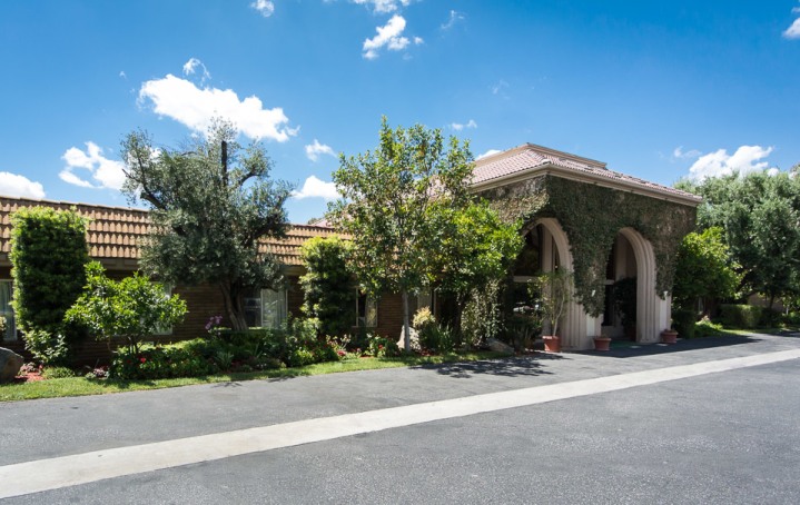 Riverwalk Post Acute | Nursing Home | Riverside Skilled Nursing Facility