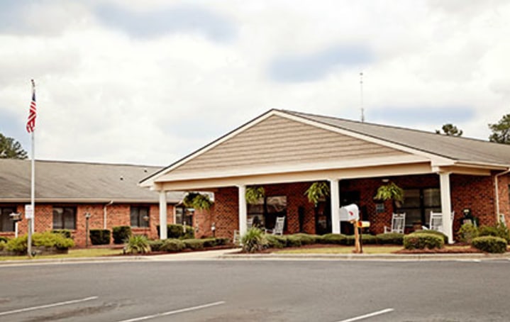 Peak Resources - Pinelake | Nursing Home | Carthage Skilled Nursing ...