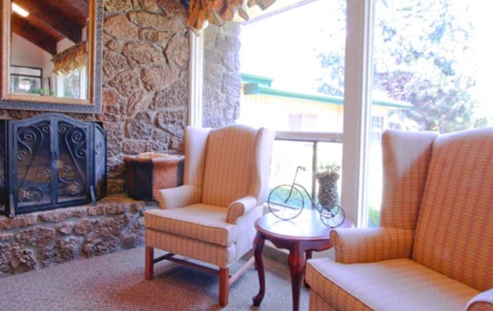 Pilot Butte Rehabilitation Center | Nursing Home | Bend Skilled Nursing ...