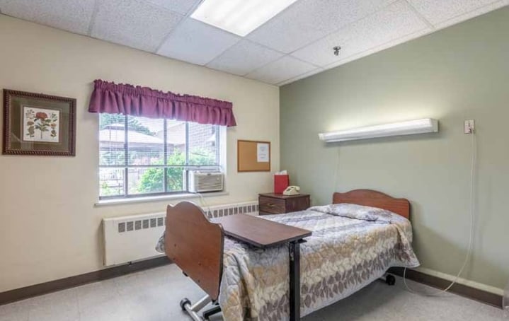 Pleasant Valley Nursing and Rehab Center | Nursing Home | Derry Skilled ...