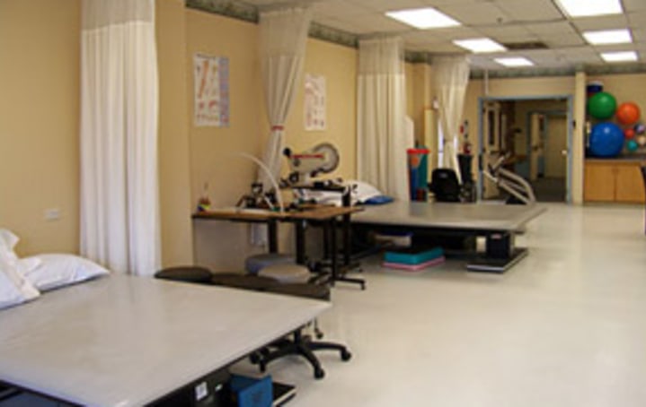 Cassena Care at Stamford | Nursing Home | Stamford Skilled Nursing Facility