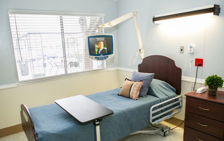 River Pointe Post Acute | Nursing Home | Carmichael Skilled Nursing ...