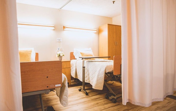 Roswell Center for Nursing and Healing | Nursing Home | Roswell Skilled ...