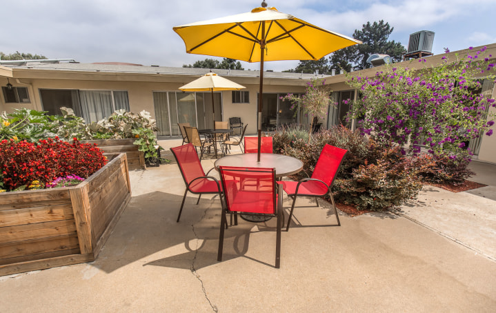Salinas Valley Post Acute | Nursing Home | Salinas Skilled Nursing Facility