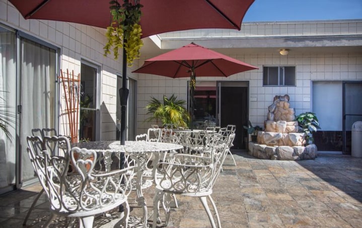 Sharon Care Center | Nursing Home | Los Angeles Skilled Nursing Facility