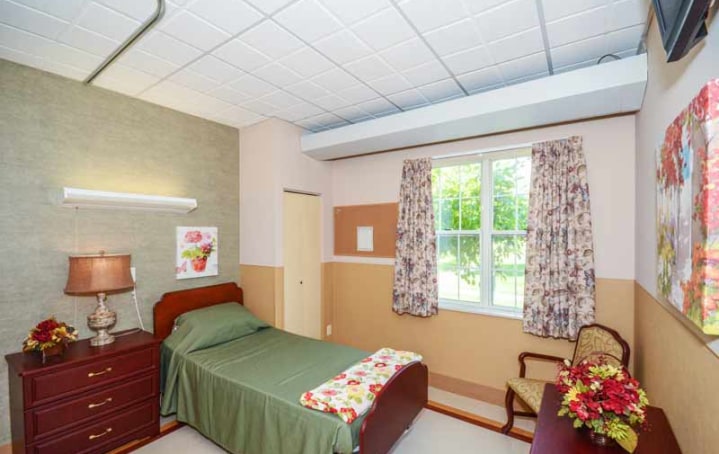 Smithtown Center for Rehabilitation & Nursing Care | Nursing Home ...