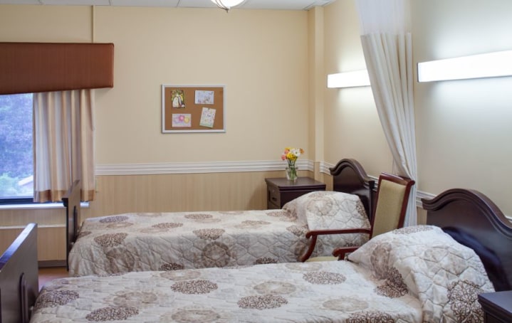 Springfield Health & Rehab | Nursing Home | Springfield Skilled Nursing ...