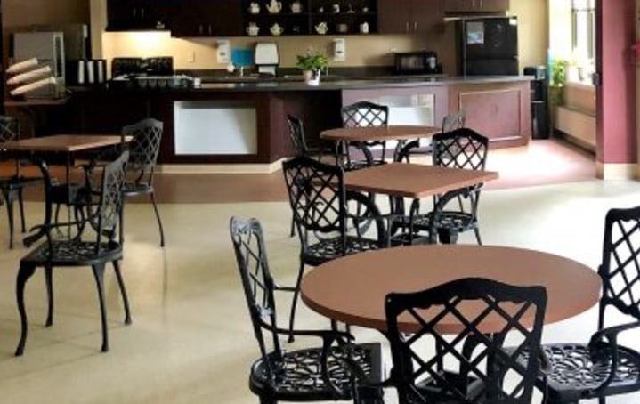 Summit Commons Rehabilitation and Health Care Cnt | Nursing Home ...