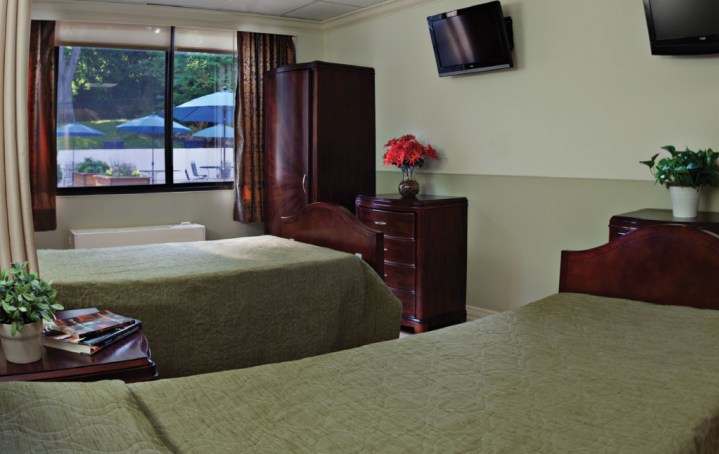 Sunharbor Manor | Nursing Home | Roslyn Heights Skilled Nursing Facility