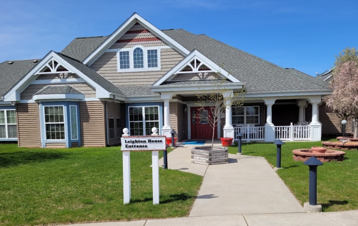 Symphony Tri-Cities | Nursing Home | Bay City Skilled Nursing Facility