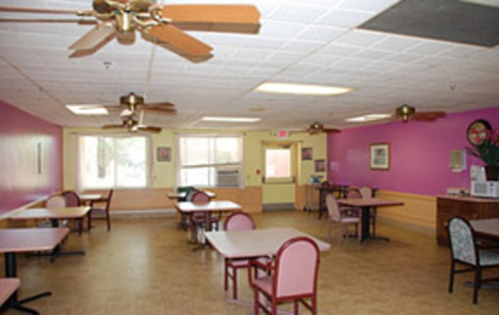 The Manor of Novi | Nursing Home | Novi Skilled Nursing Facility