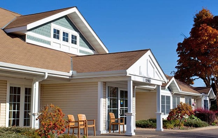 Parmly On The Lake | Nursing Home | Chisago City Skilled Nursing ...