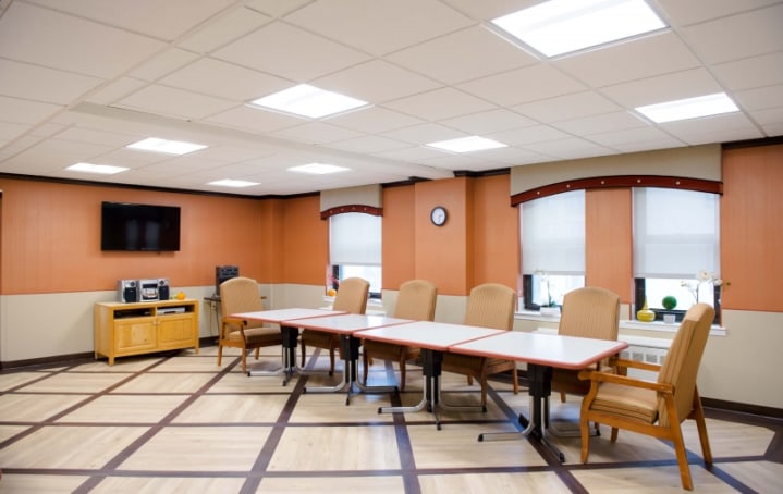 The Riverside Premier Rehabilitation & Healing Center | Nursing Home ...