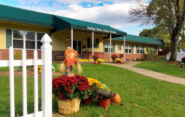 Valley View Rehabilitation and Healthcare Ctr | Nursing Home | Newton ...