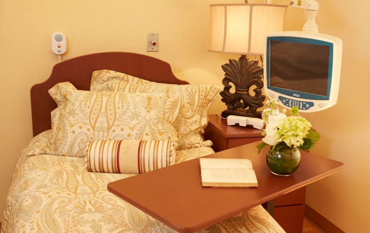 Villa Health Care Center | Nursing Home | Riverside Skilled Nursing ...