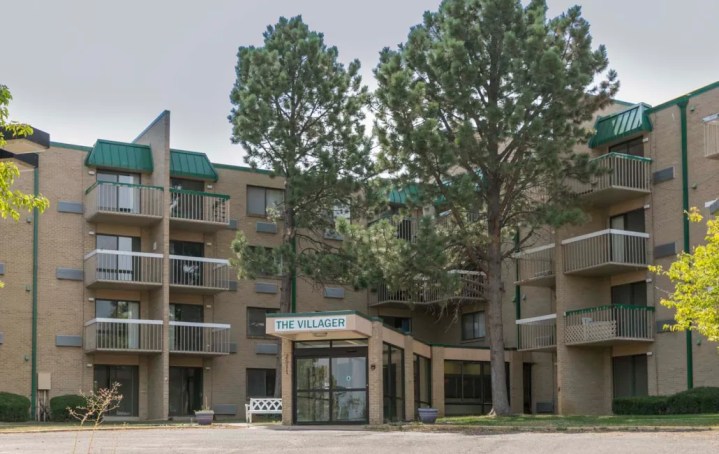 The Villas at Sunny Acres | Nursing Home | Thornton Skilled Nursing Facility