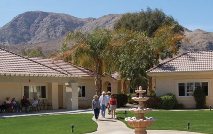 Rialto Post Acute Center | Nursing Home | Rialto Skilled Nursing Facility