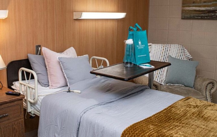 Edgewood Health and Rehab | Nursing Home | Springdale Skilled Nursing ...