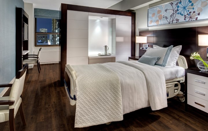 Warren Barr Gold Coast | Nursing Home | Chicago Skilled Nursing Facility