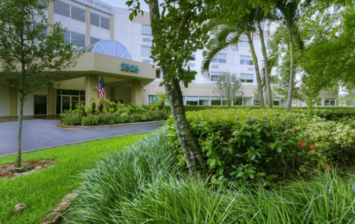 West Gables Rehabilitation & Healthcare Center | Nursing Home | Miami ...
