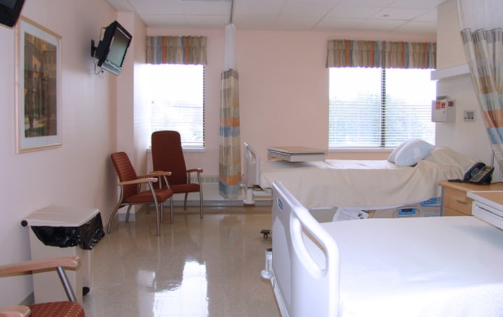 Whittier Bradford Transitional Care Unit | Nursing Home | Haverhill Skilled Nursing Facility