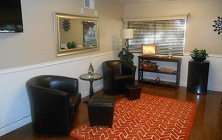 Windsor Hampton Care Center | Nursing Home | Stockton Skilled Nursing ...