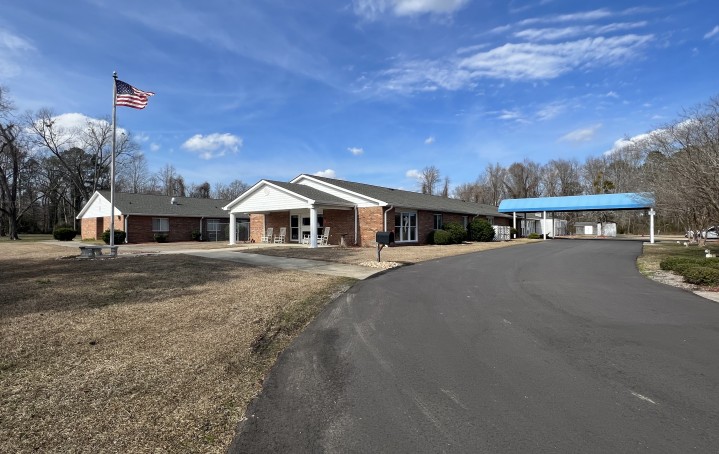 Windsor Rehabilitation and Healthcare Center | Nursing Home | Windsor ...