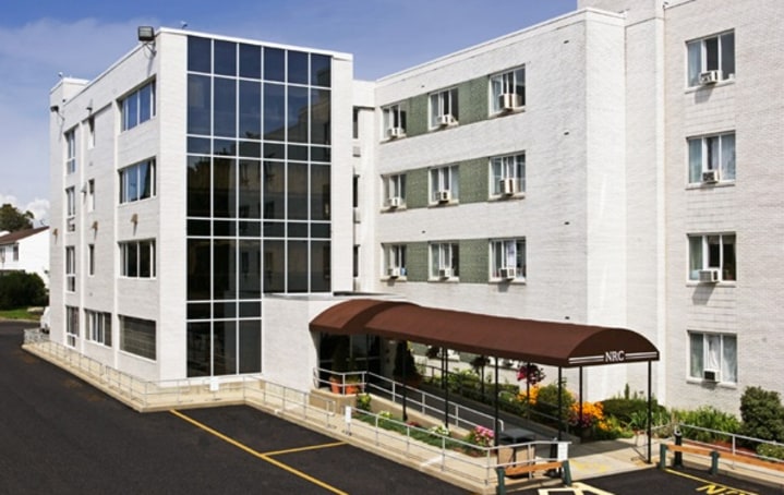 Bear Mountain at Worcester | Nursing Home | Worcester Skilled Nursing ...